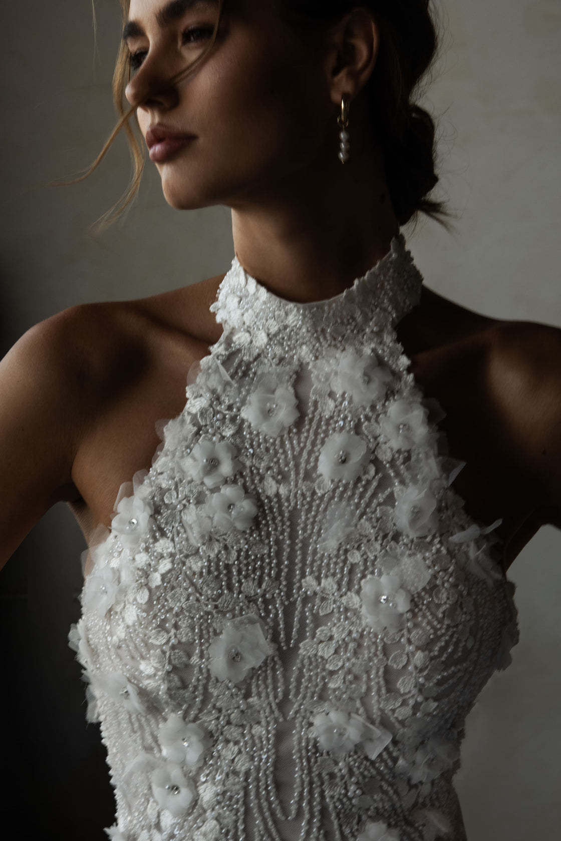 Elegant American Armhole Wedding Dress with Handmade 3D Flower Detaili ...