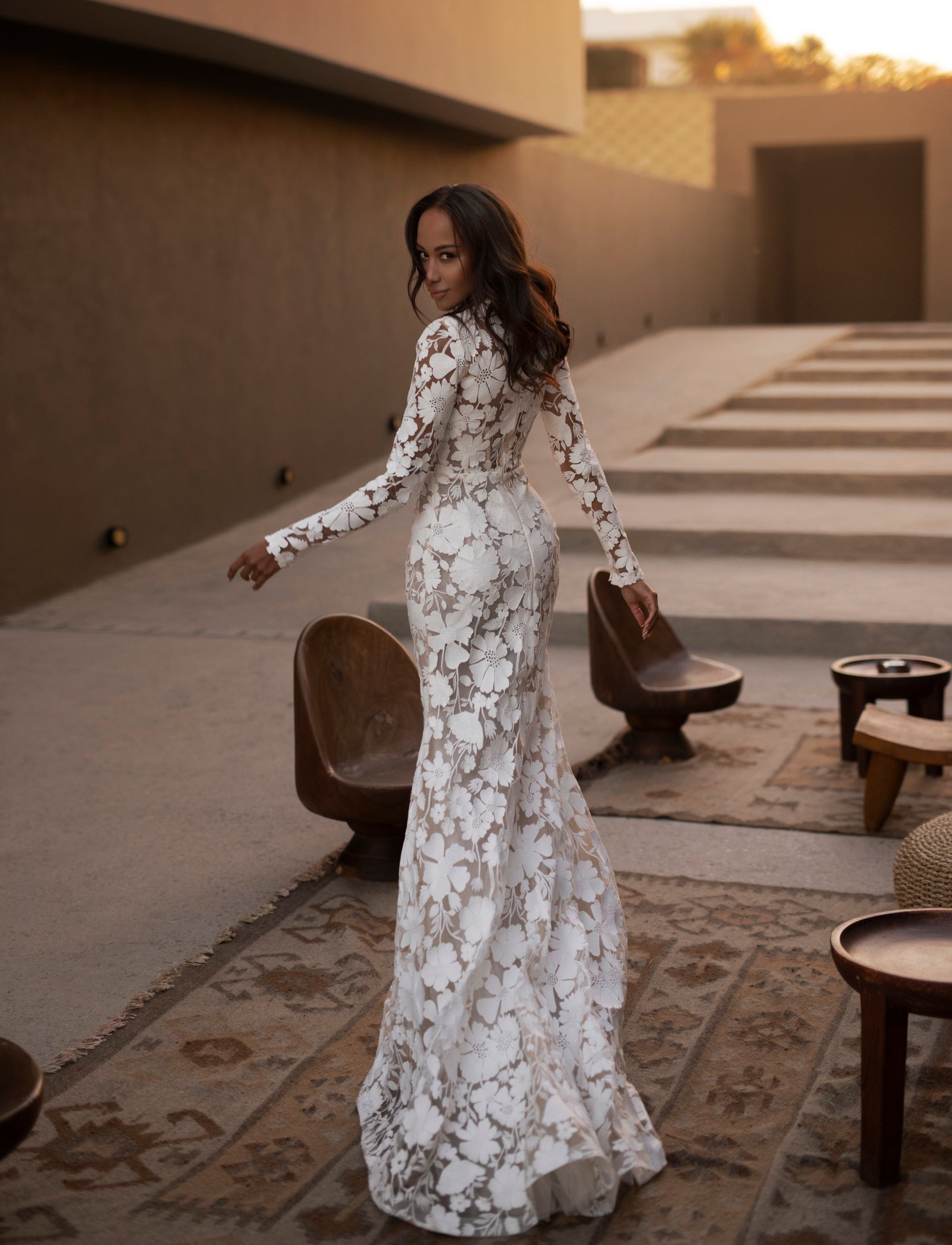 Elegant Fitted Lace Wedding Dress with Long Sleeves Frances – Wedding Roof